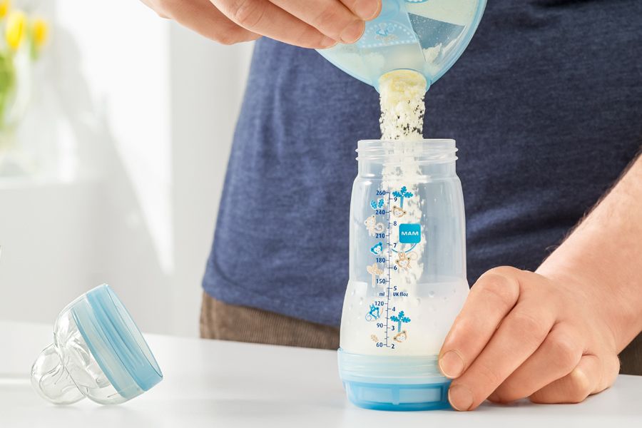 Die Zubereitung des Schoppens | Menge, Wasserqualität, Erwärmung